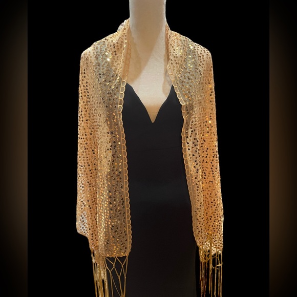 maries boutique | Accessories | New Gold Sequins Shawl W Fringe Perfect ...